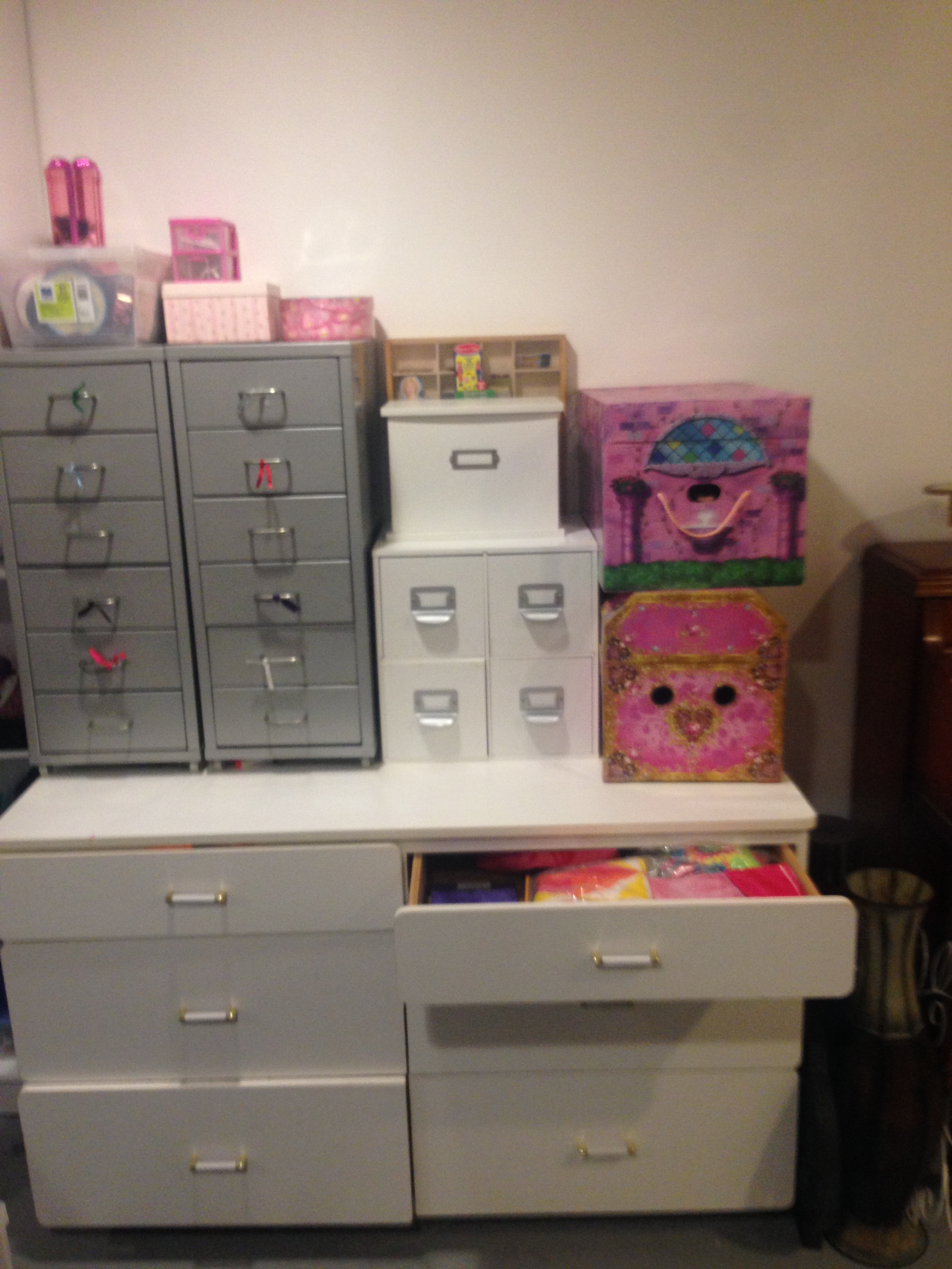 How To Organize & Design A Multi-Purpose Craft Room – starrcreative